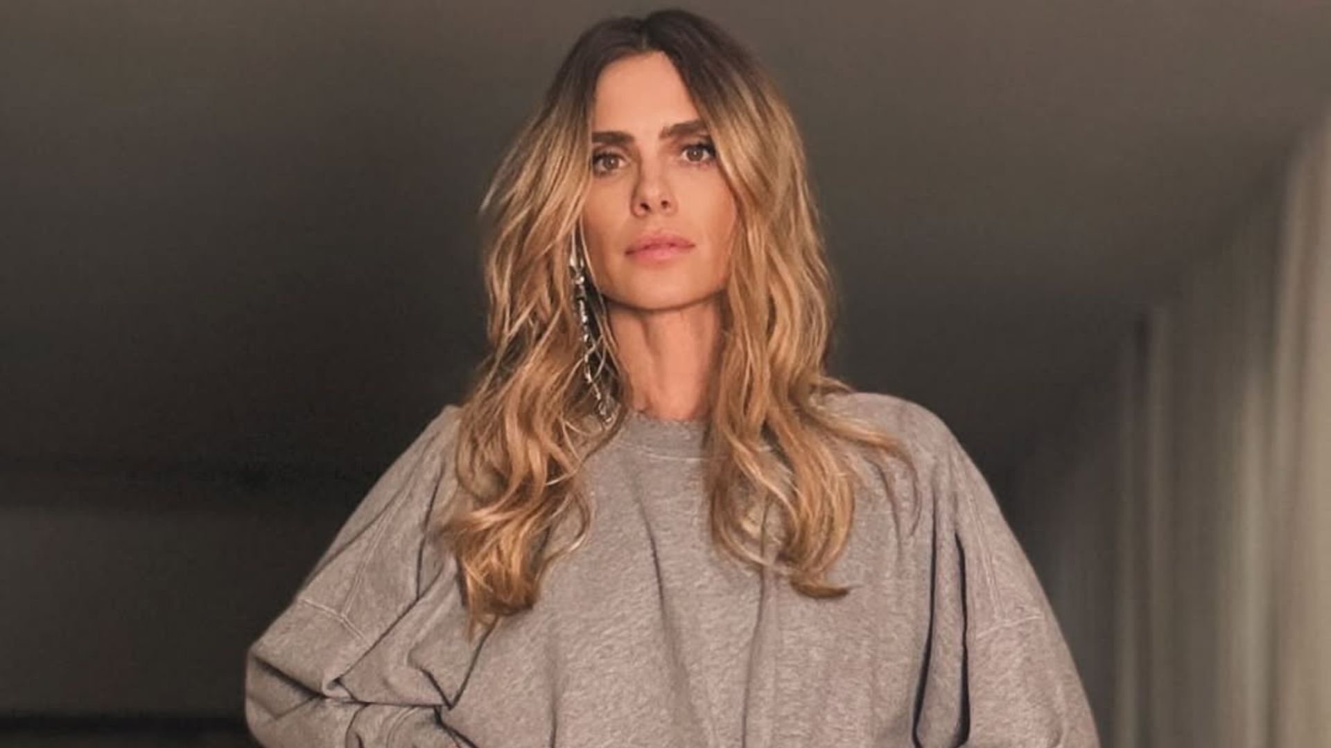 Carolina Dieckmann revela quando se sentiu bonita pela primeira vez ...