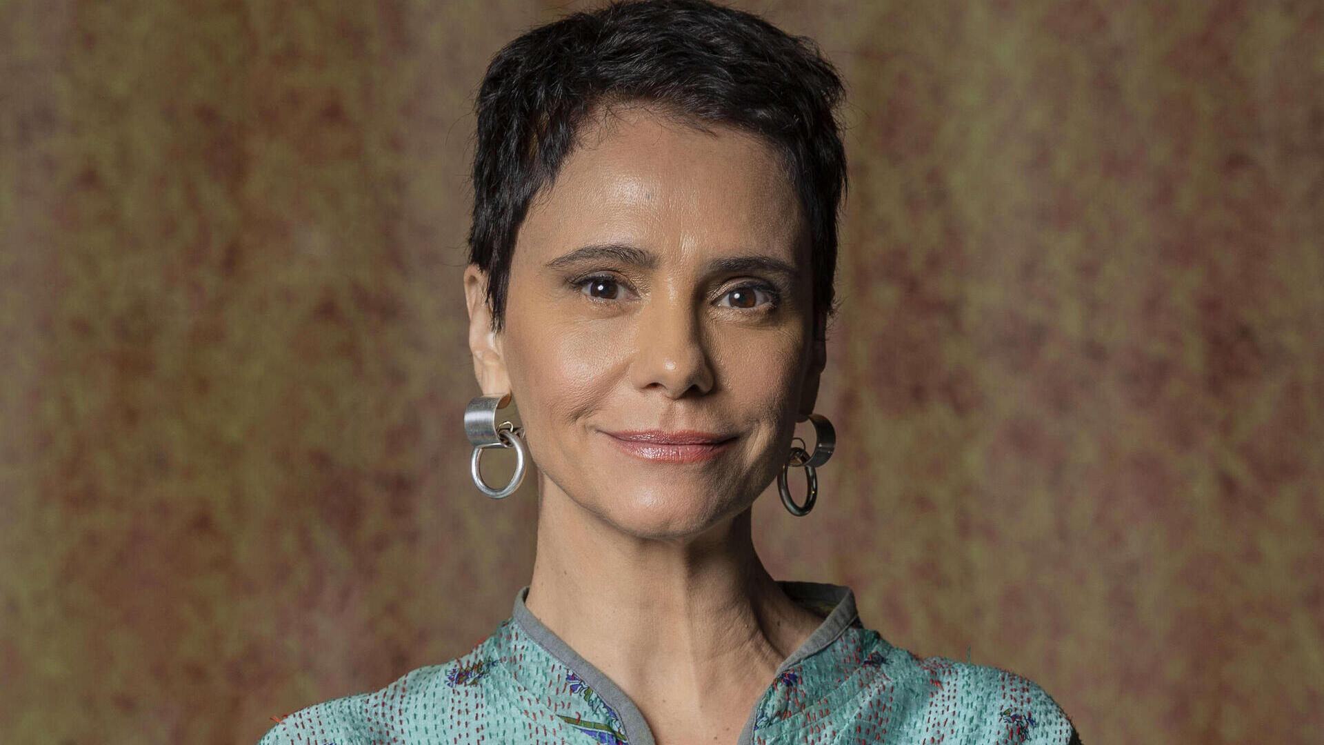 Vale Tudo: Manuela Dias muda final original e dá nova chance para Celina