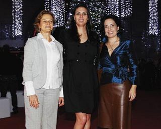 O PRESENTE DE NATAL DE DORIS, KÁTIA E ANNA