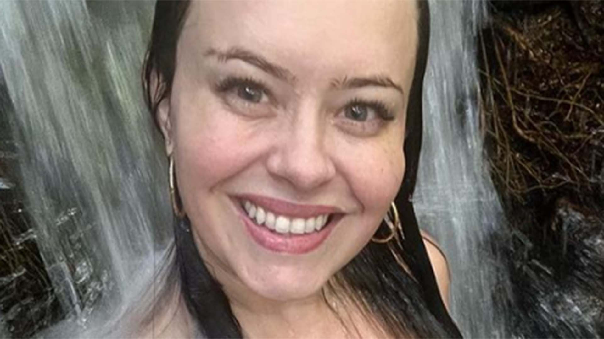 Recém-separada, Mari Bridi arrasa em foto de biquíni - CARAS Brasil