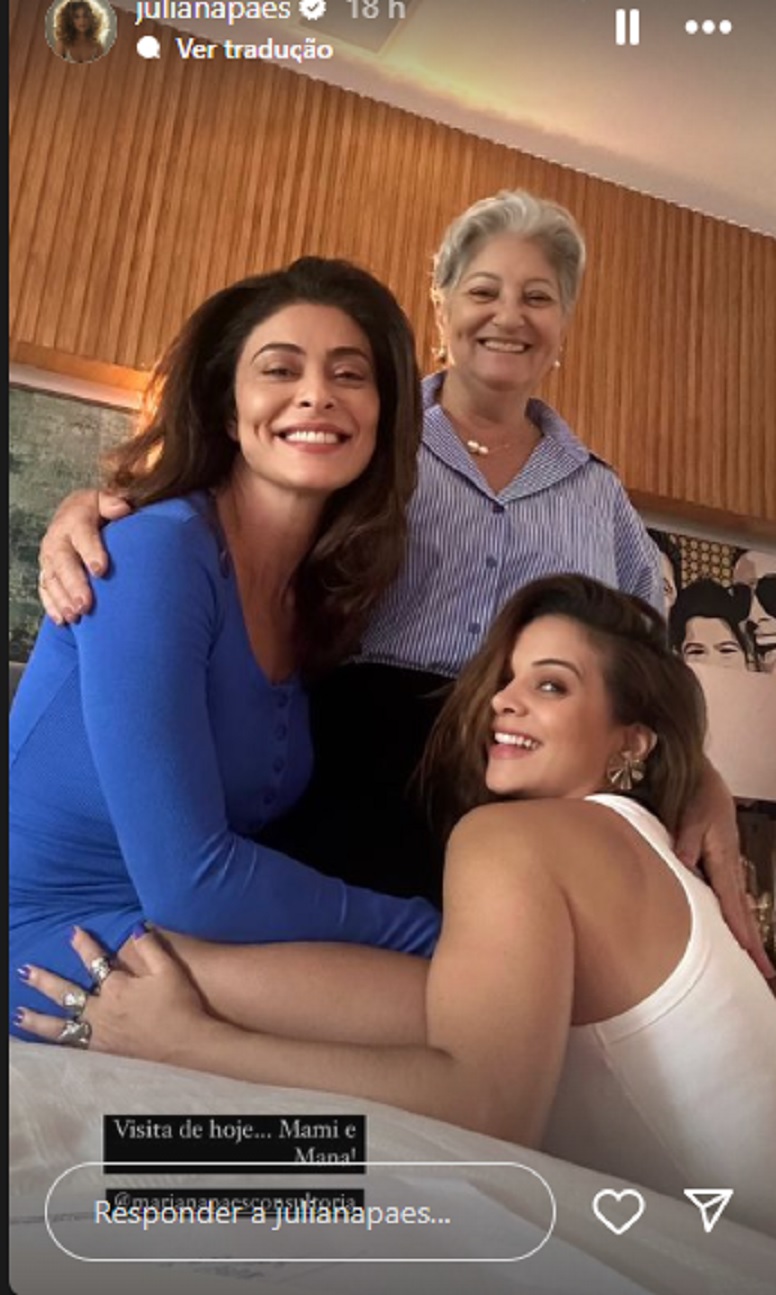 Juliana Paes arrasa ao posar ao lado da mãe e da irmã - CARAS Brasil
