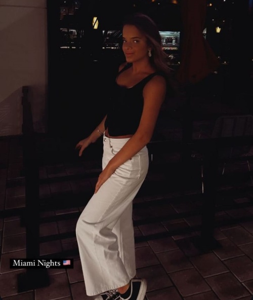 Rafaella Justus escolhe look estiloso para passeio em Miami - CARAS Brasil