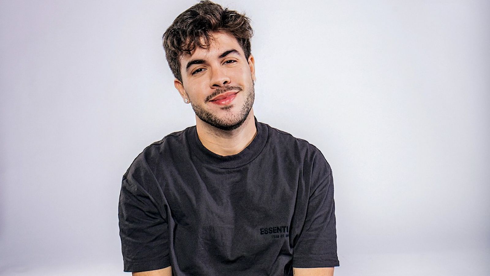 'Certeza de que estou no caminho certo', declara Alvaro Xaro - CARAS Brasil