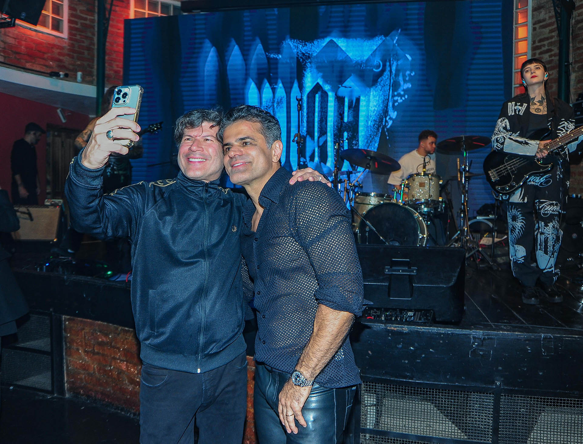 João Camargo celebra seu aniversário de 50 anos em festa badalada ...