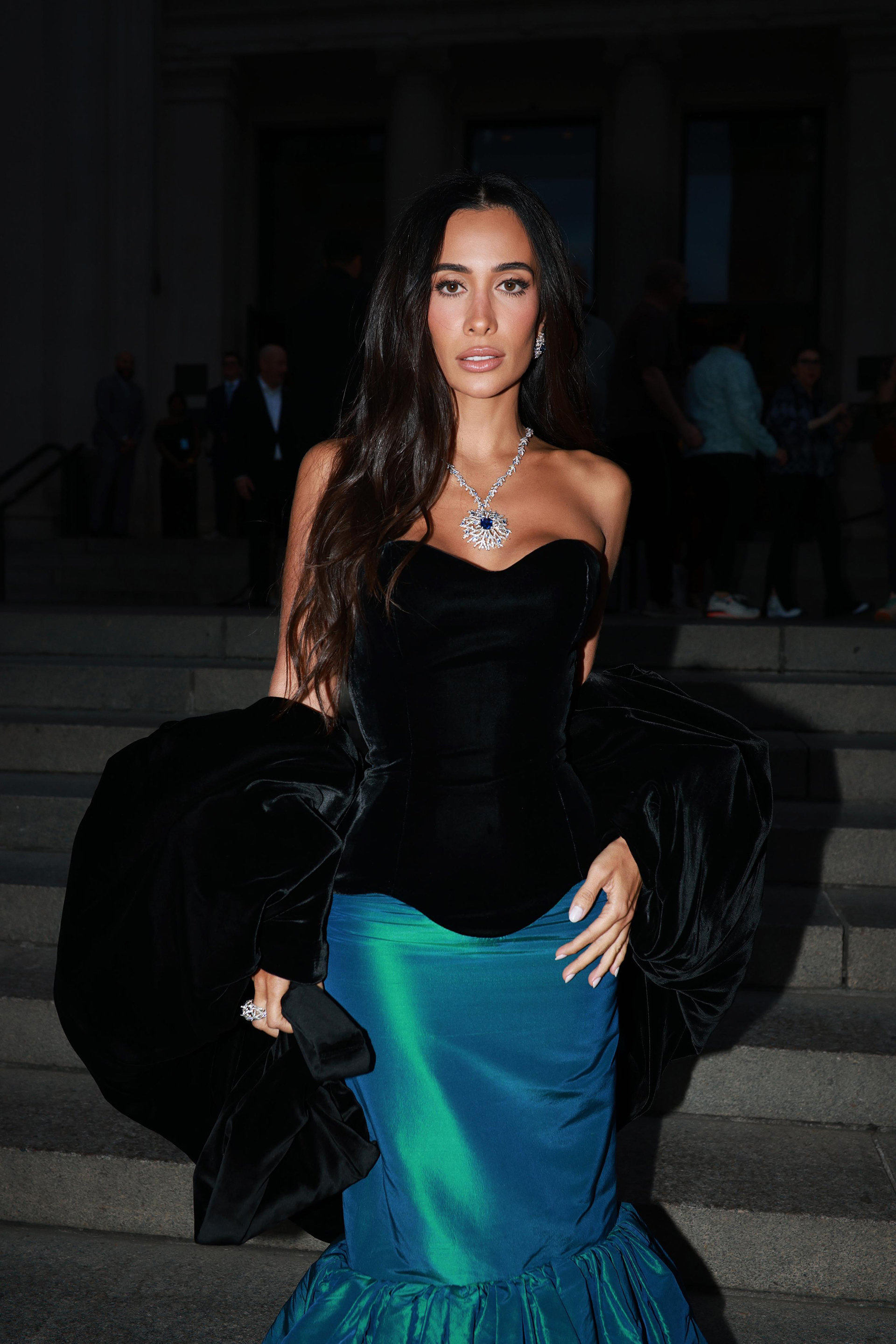 Silvia Braz prestigia noite de gala no Metropolitan Museum of Art ...