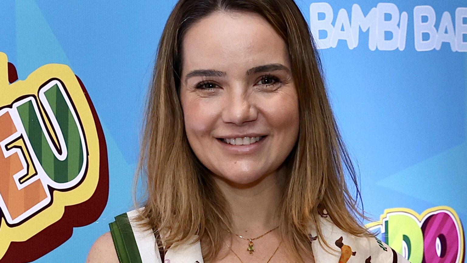 Lembra dela? Tatyane Goulart faz rara aparição com a filha em cinema no ...