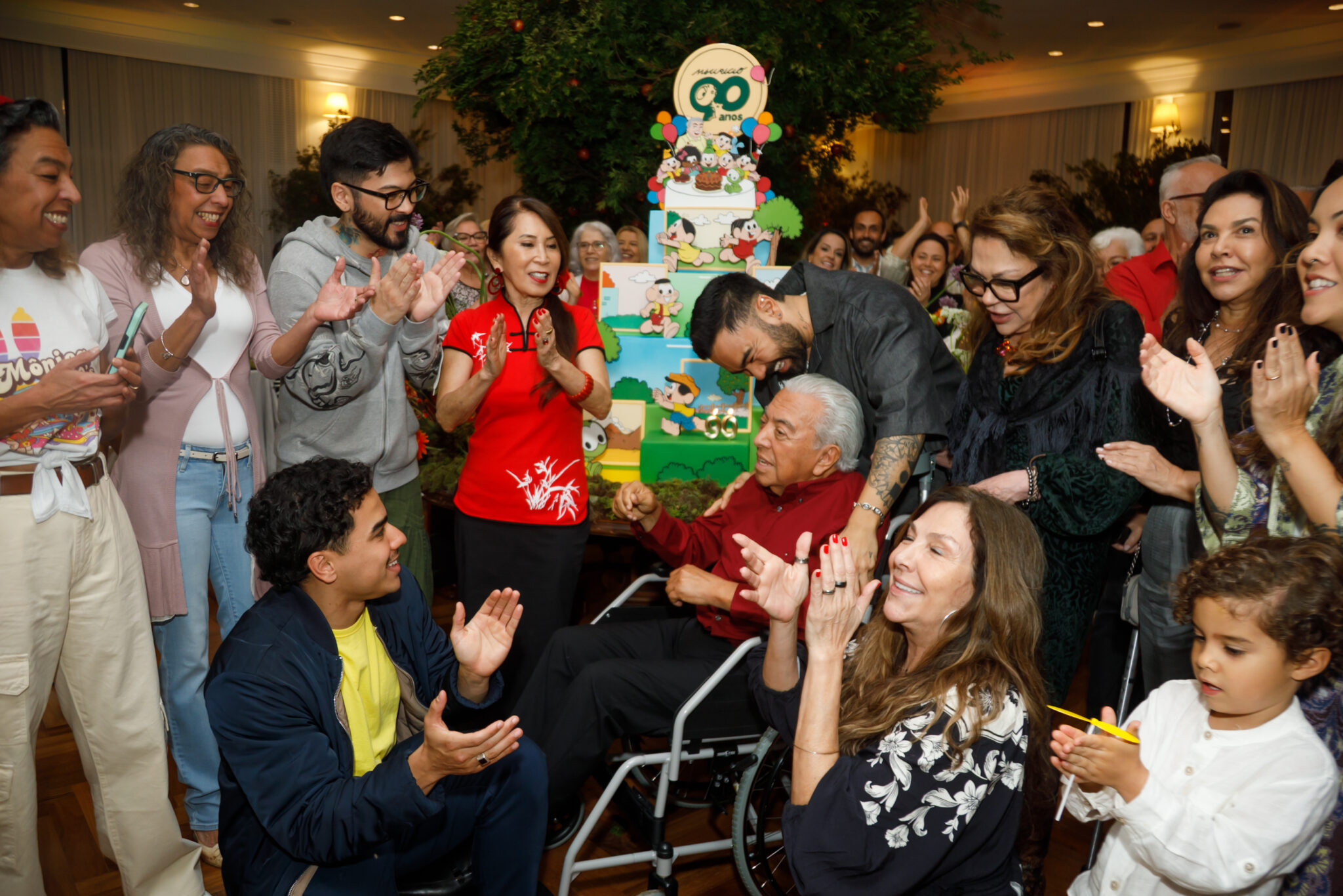 Mauricio de Sousa reúne os 9 filhos em seu aniversário de 90 anos ...