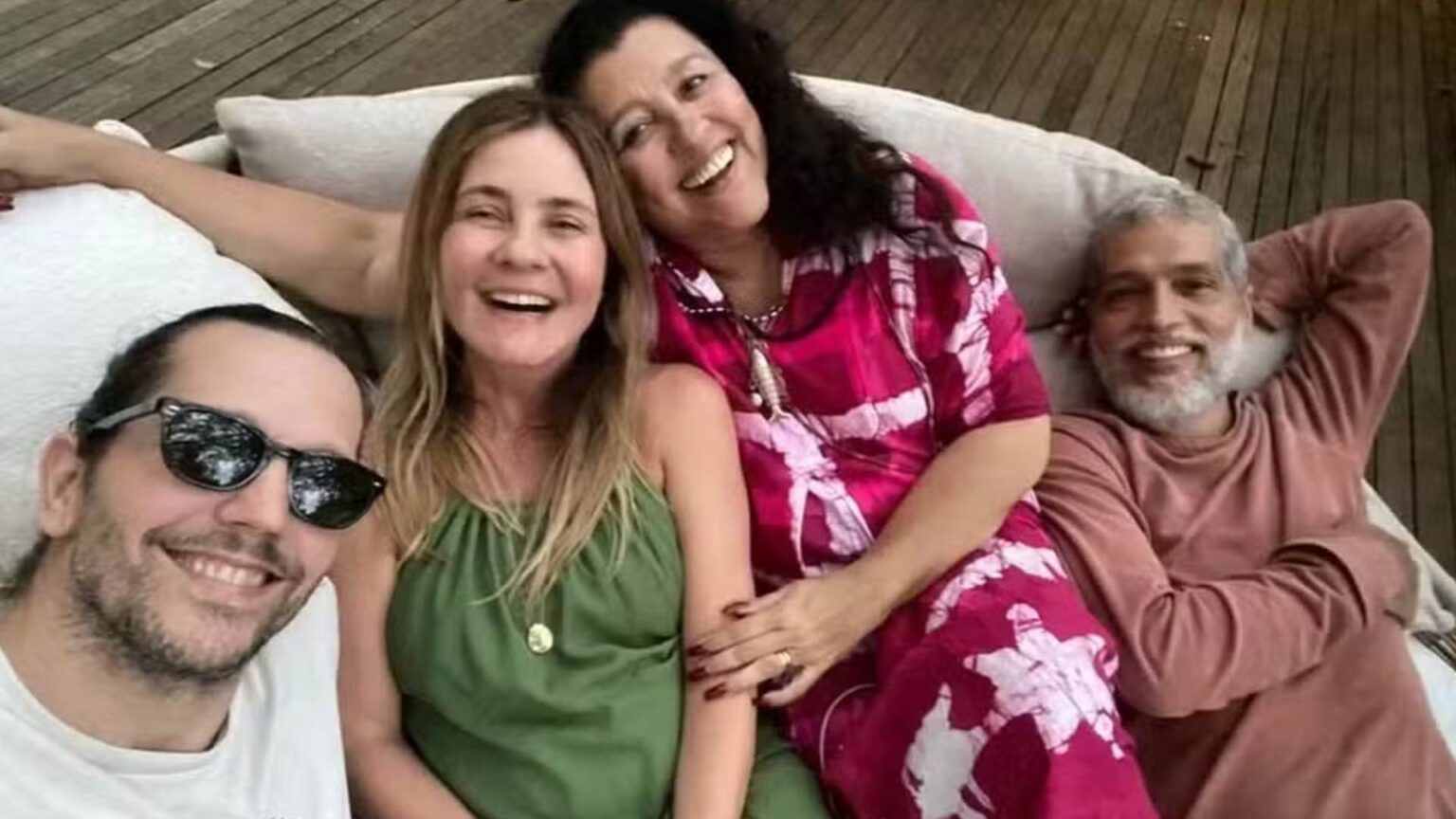 Atriz chega aos 56 anos com casa de luxo vizinha de Neymar e ...