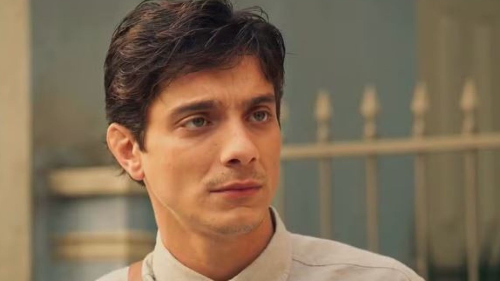Êta Mundo Melhor!: Túlio perde o emprego e foge em meio a grave ...