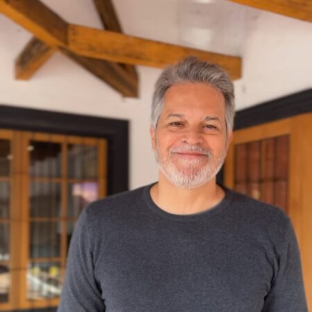Aos 60 anos, ex-ator da Globo vive de profissão bem diferente da que o ...