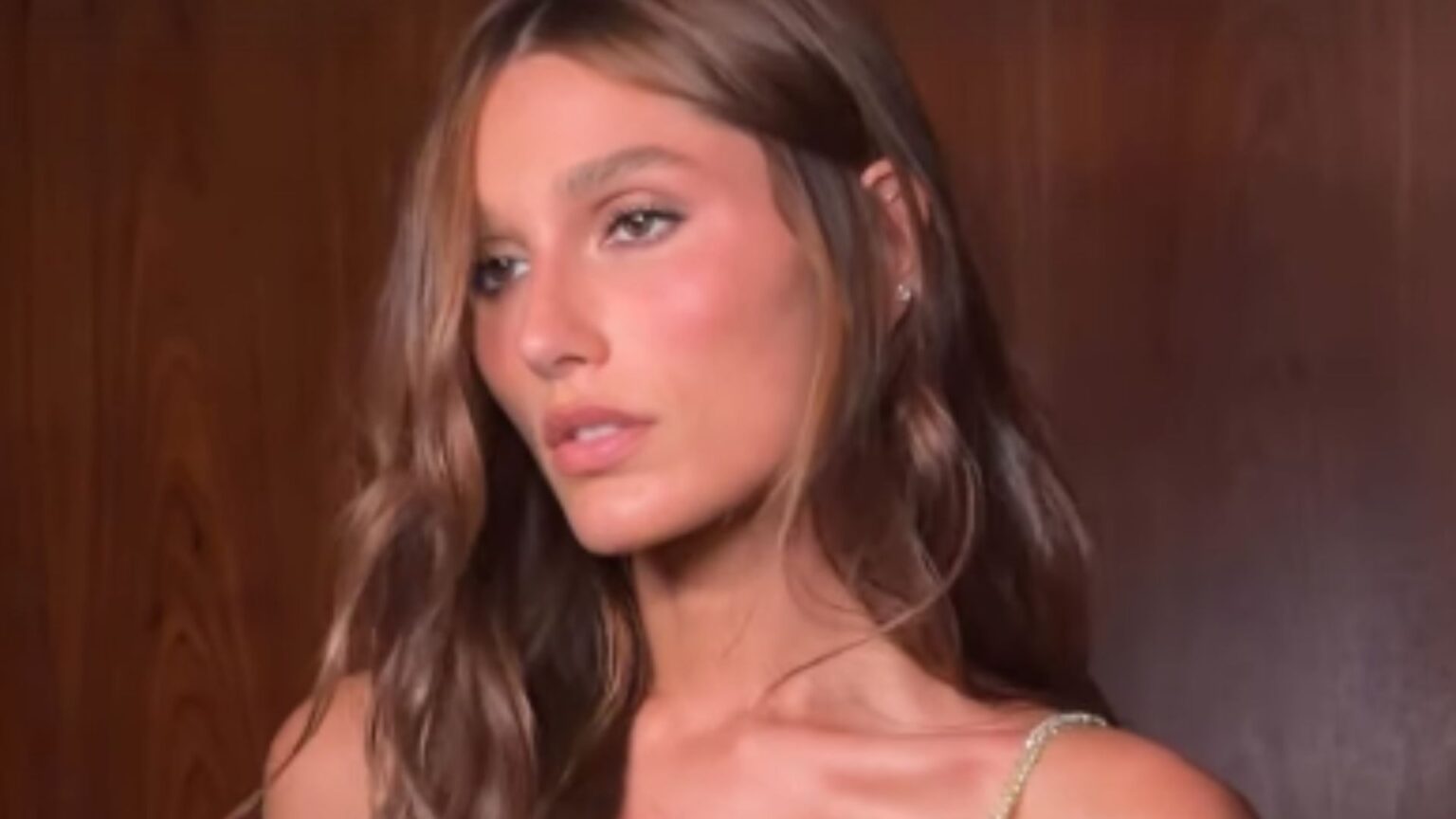 Sasha Meneghel brilha com look transparente de R$ 37 mil em noite de ...
