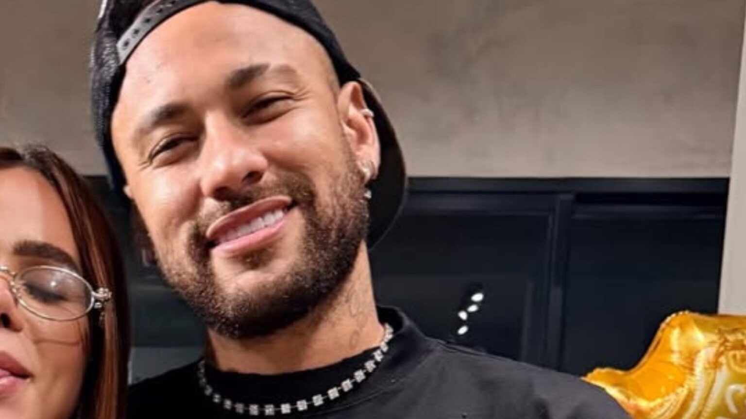 Ex-affair de Neymar Jr homenageia o jogador em aniversário: 'Sempre ...