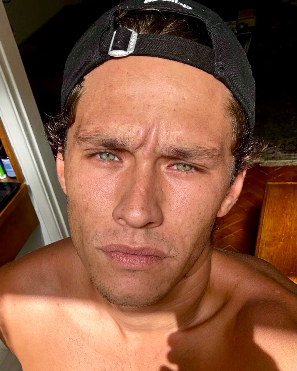 Aos 31 anos, filho de Chico Díaz impressiona ao surgir em fotos raras ...