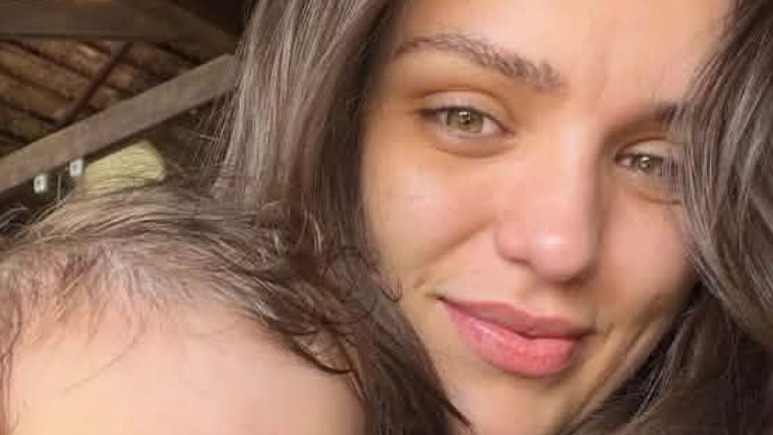 Aos 5 meses, filha de Rafa Kalimann esbanja fofura em nova foto com a ...