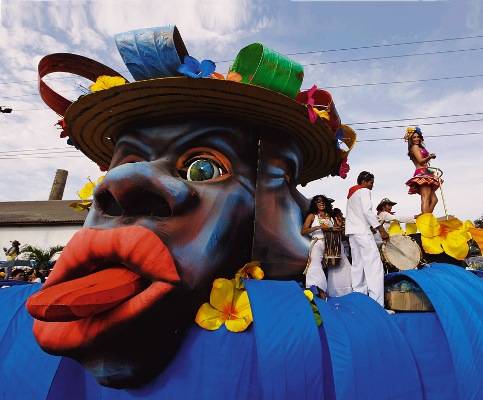 Tradição e elogio às raízes africanas - CARAS Brasil