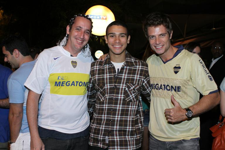 Argentino Pablo Bellini na torcida pelo Boca Juniors - CARAS Brasil