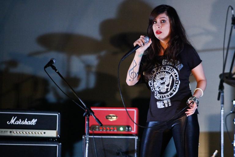 Pitty participa de tributo a Jimi Hendrix em São Paulo - CARAS Brasil
