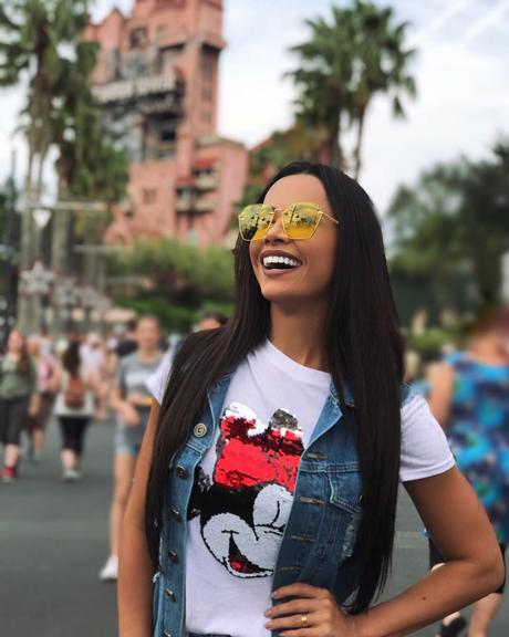 Fernanda D'avila se diverte em Orlando: "Gosto de voltar a ser criança ...