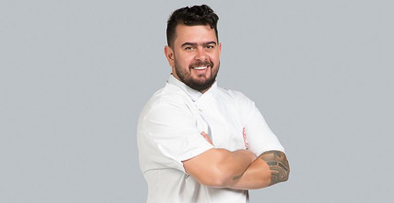 Pablo vence o programa MasterChef Profissionais - CARAS Brasil