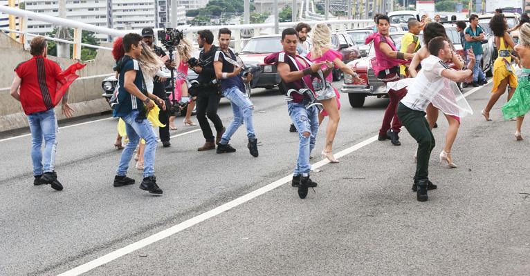 Participantes do Dancing Brasil 3 gravam vinheta na Ponte Estaiada, em ...