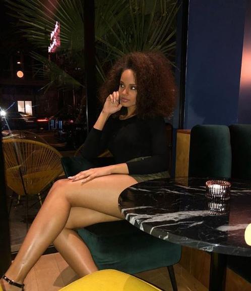 Craque francês, Kylian Mbappé, teria affair com miss gata - CARAS Brasil