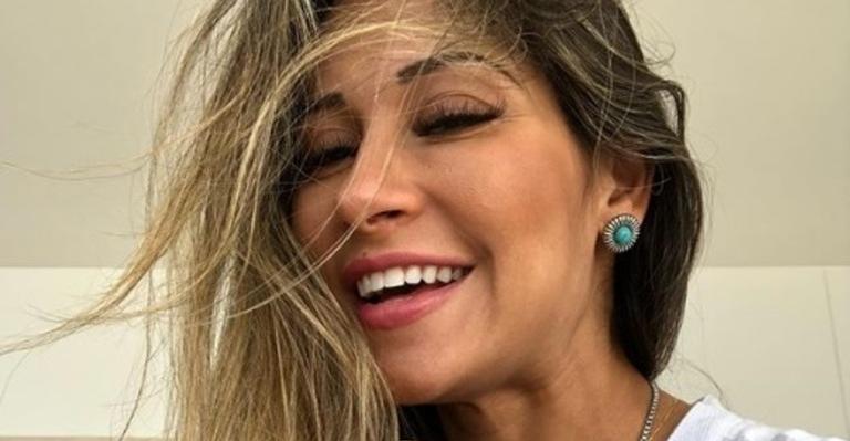 Pouco tempo após dar à luz, Mayra Cardi exibe antes e depois e ...